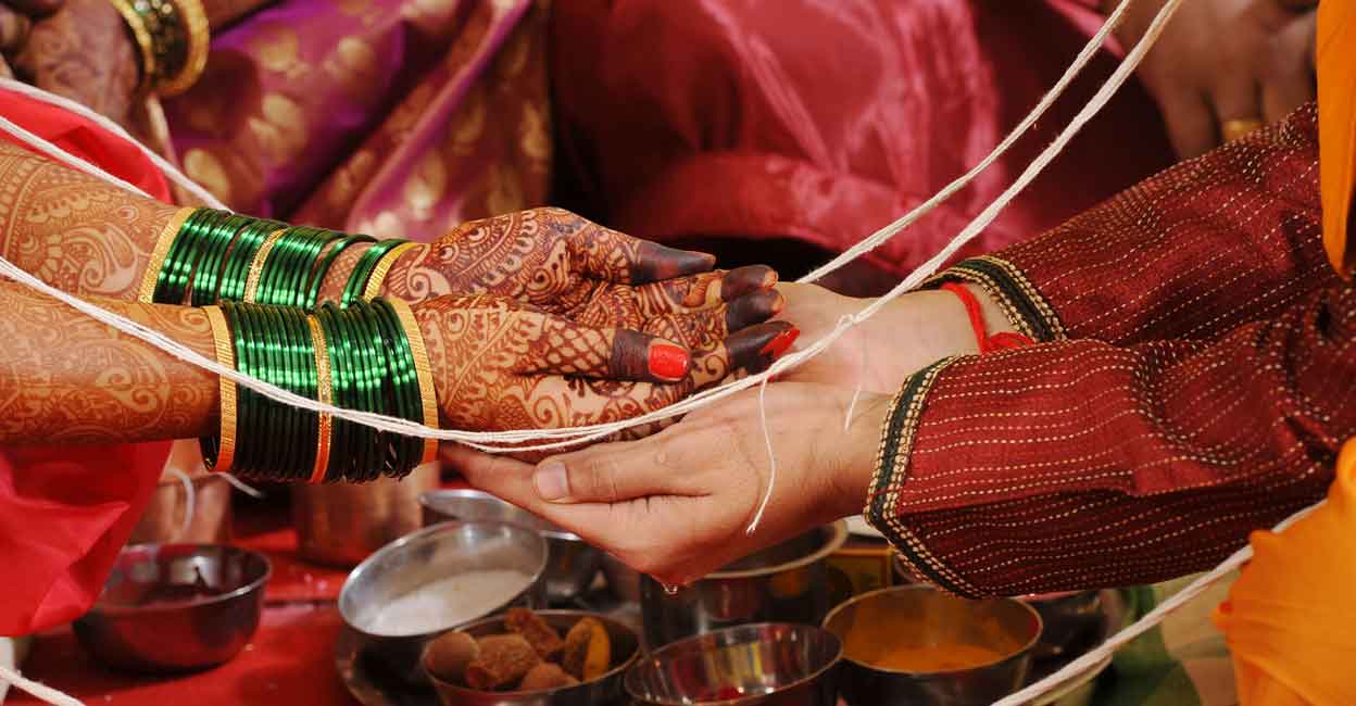 'ഷോർട് മാര്യേജി'ന് വരനെ ആവശ്യമെന്ന് യുവതിയുടെ വിവാഹപരസ്യം -Short ...