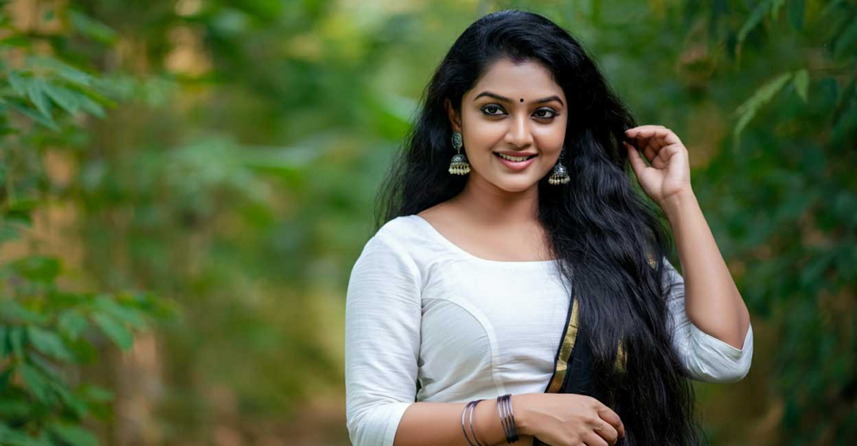 സാവന്തവാടി റോഡ് ലിയോ തോമസ് എഴുതിയ കഥ - Short Story | Writers Blog | Manorama Literature ...