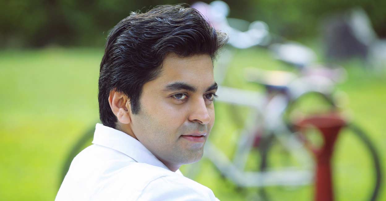 സംഗീത റിയാലിറ്റി ഷോ ജേതാവിൽ നിന്ന് ബോളിവുഡ് നടനിലേക്ക്: ആബിദ് അൻവ ...