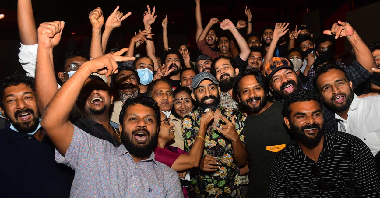 ‘കുറുപ്പി’ന് രണ്ടാംഭാഗമുണ്ടോ?; ശ്രീനാഥ് രാജേന്ദ്രൻ അഭിമുഖം | Srinath ...