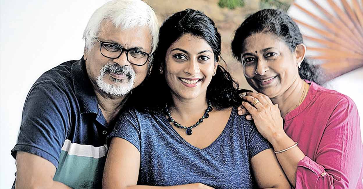 സിനിമ വീണ്ടും എന്റെ കൂട്ടുകാരി; ഇടവേളയ്ക്കു ശേഷം ജലജ സിനിമയിലേക്ക് ...