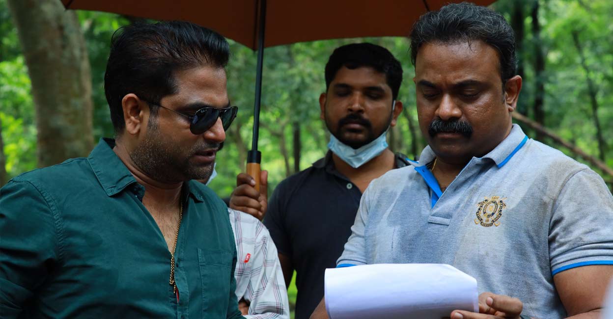 തേര് ഇമോഷനൽ ത്രില്ലർ: എസ്.ജെ. സിനു അഭിമുഖം | SJ Sinu Movie