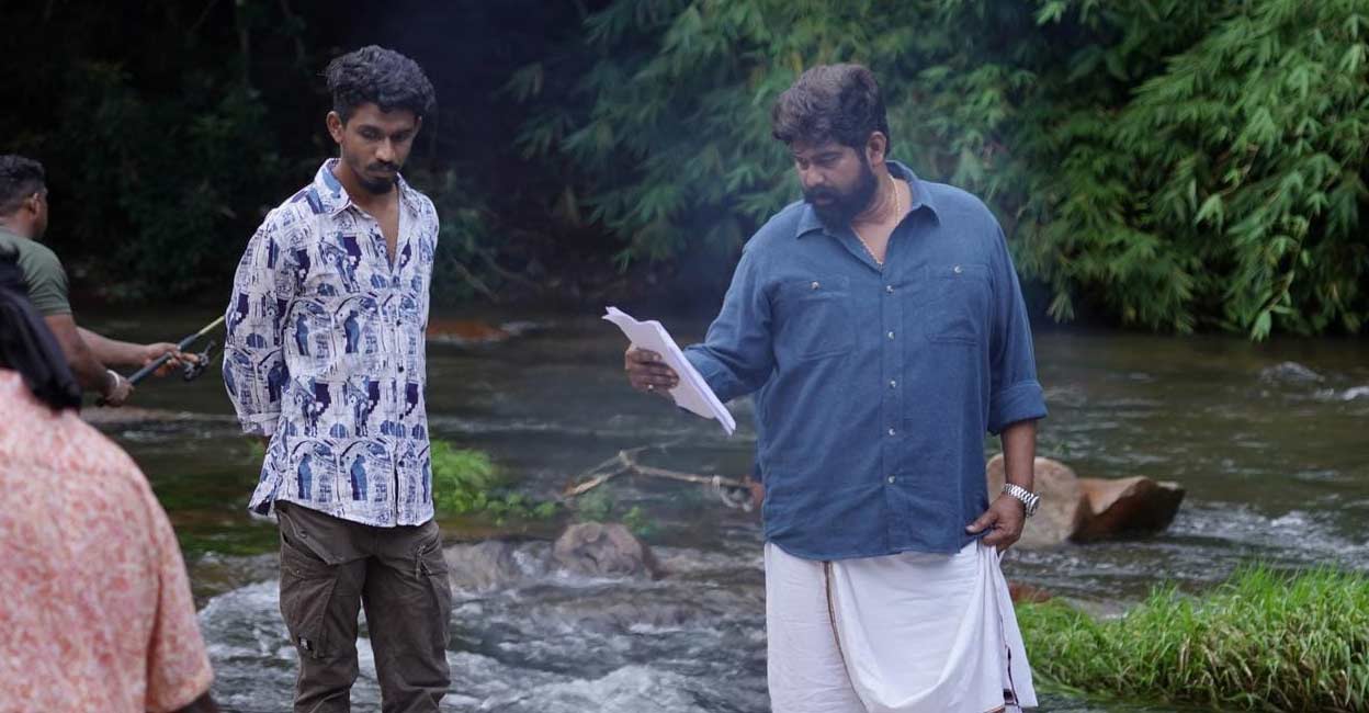 അവറാൻ ആയി വിജയരാഘവനെ തന്നെ കണ്ടു: ‘ആന്റണി’ ക്ലീഷെ എന്നു പറയുന്നവരോട് ...