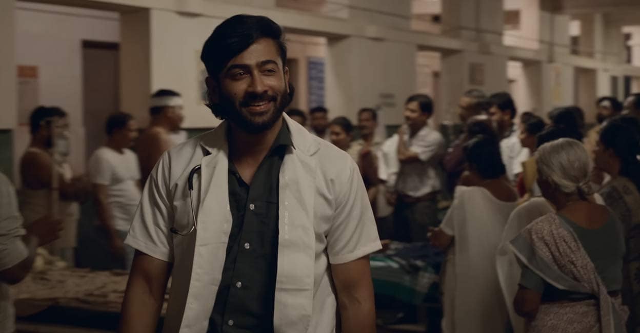 ‘ഓസ്‌ലറി’ലെ അലക്സാണ്ടര്‍ ജൂനിയർ; ആഡത്തിന്റെ ഫോട്ടോ കണ്ട് മമ്മൂട്ടി ...