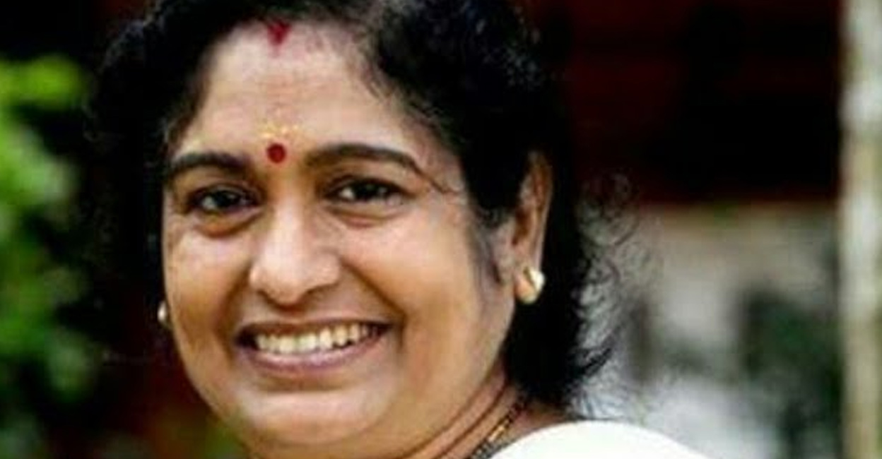ആ ഡോക്ടർ എന്റെ മകന്റെ ഭാവി കളഞ്ഞു, ഇപ്പോൾ സിനിമയുമില്ല: ദുരിതകഥ പറഞ്ഞ് ...