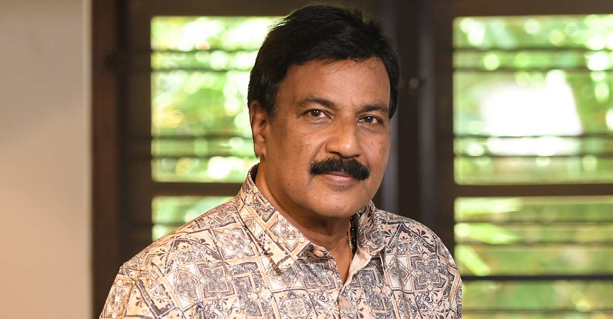 ദിലീപ് കുഴപ്പിച്ചപ്പോൾ രക്ഷയ്ക്കെത്തിയത് കെ.പി.എ.സി. ലളിത; ഭരതന്റെ ...