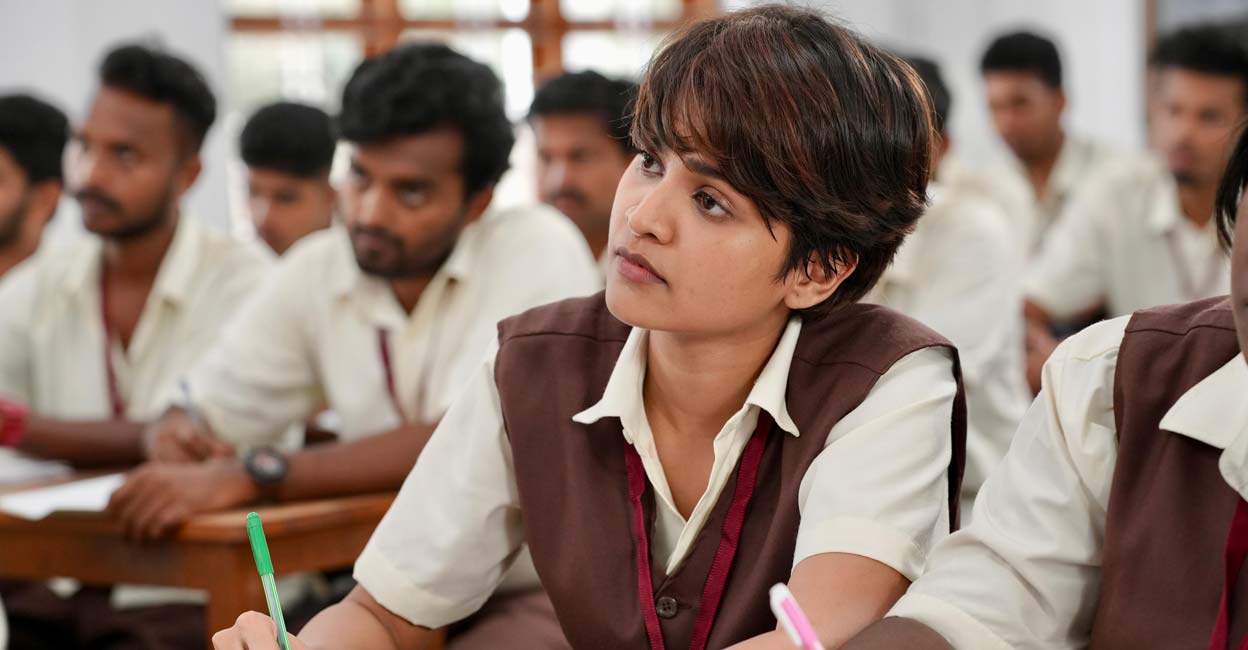 ‘വാഴ’യ്ക്കായി മുടി മുറിച്ചു, ‘മായ’ ഇനി മമ്മൂട്ടി ചിത്രത്തിൽ; മീനാക്ഷി ...