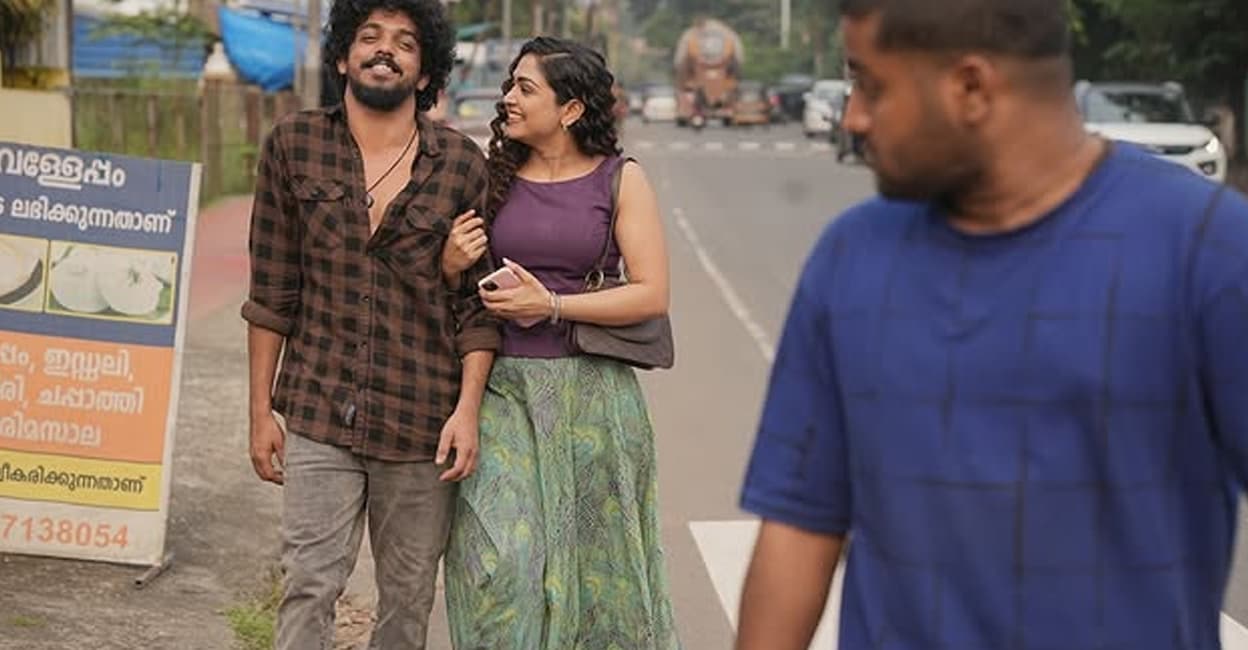 എന്റെ ദേഹത്ത് ഇട്ട പലകയിലാണ് സാഗർ കിടന്നത്: ‘പണി’യിലെ കലിപ്പന്റെ ...