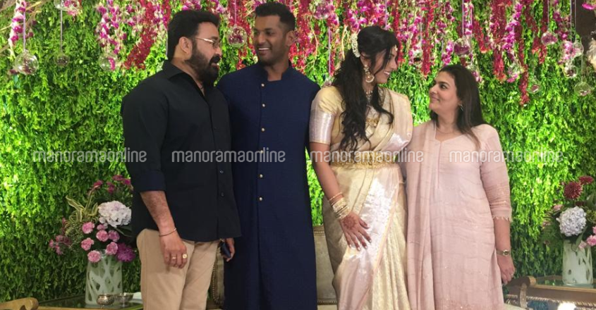 വിശാൽ–അനിഷ വിവാഹനിശ്ചയം കഴിഞ്ഞു; ചിത്രങ്ങൾ | Vishal Anisha Engagement