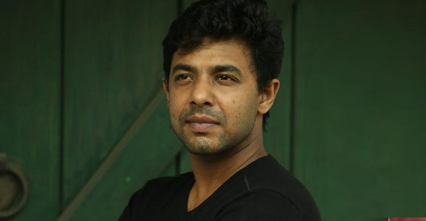 ഒരേകഥാപാത്രമായി രഞ്ജി പണിക്കരും മകനും വെള്ളിത്തിരയിൽ | Kalamandalam ...