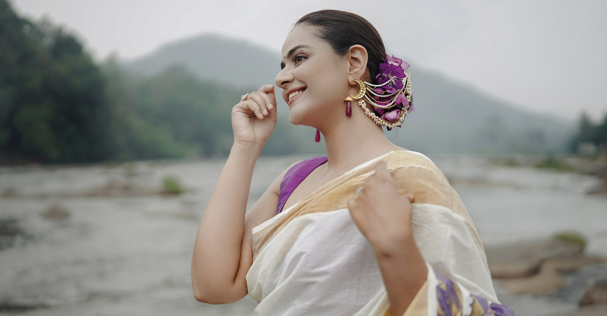 മലയാളികൾക്ക് പ്രാചിയുടെ വിഷു സമ്മാനം; ഫോട്ടോഷൂട്ട് ചിത്രങ്ങൾ