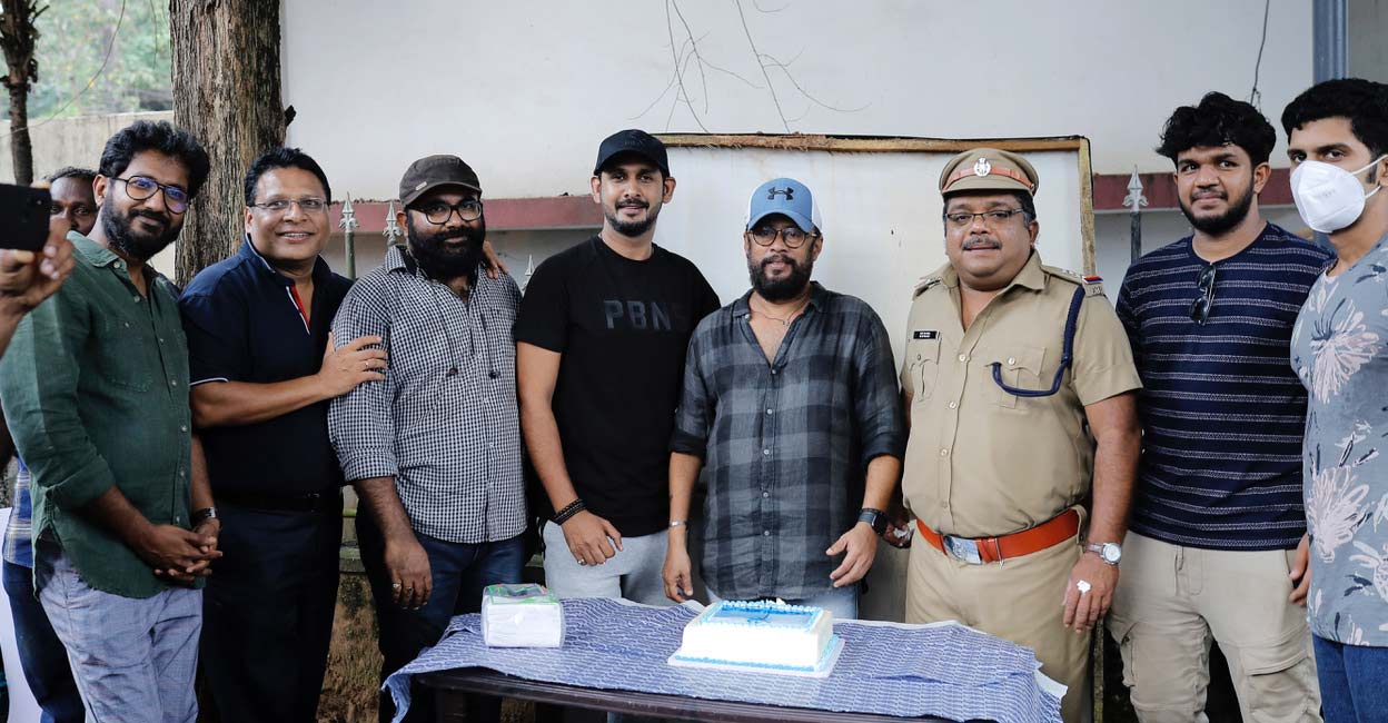 ‘നീലത്താമര’യുടെ പന്ത്രണ്ട് വർഷങ്ങൾ; കുറിപ്പുമായി ജോളി ജോസഫ് | Joly ...