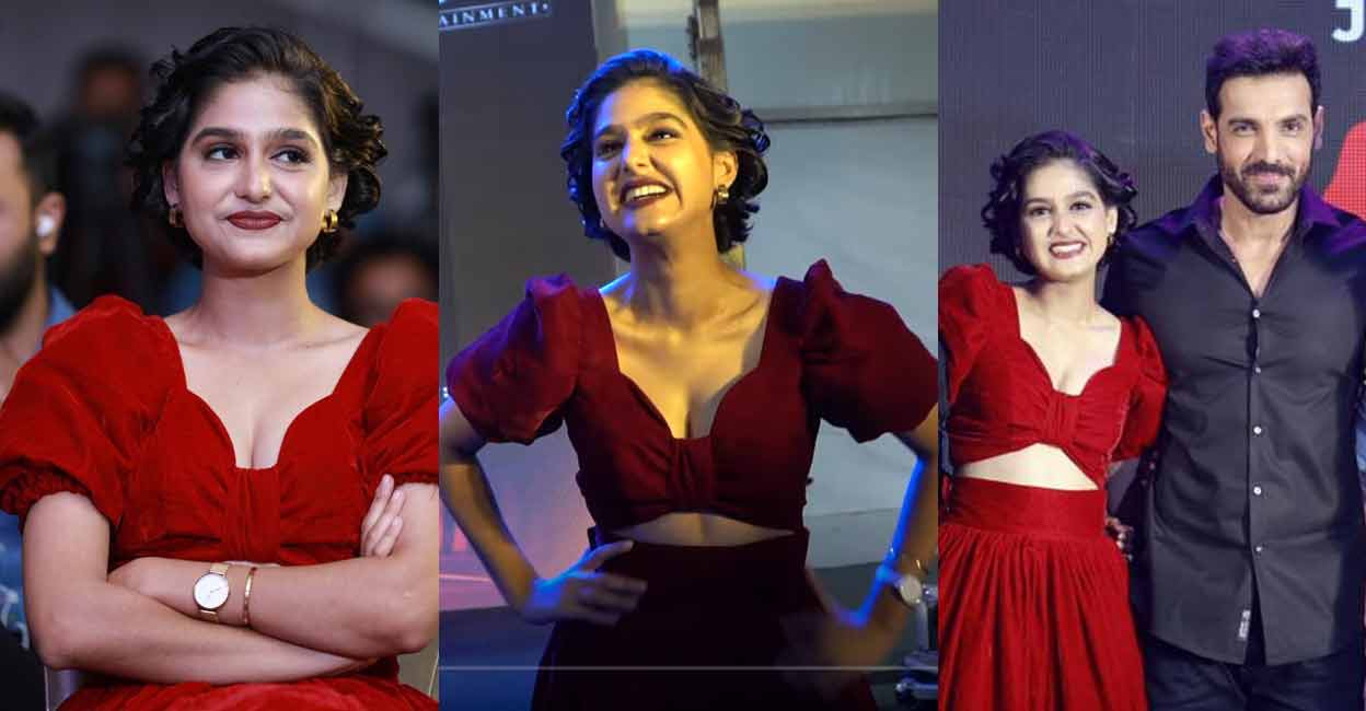 ജോൺ എബ്രഹാം ചിത്രത്തിൽ അനശ്വര രാജൻ; ലോഞ്ചിൽ തിളങ്ങി നടി; വിഡിയോ ...