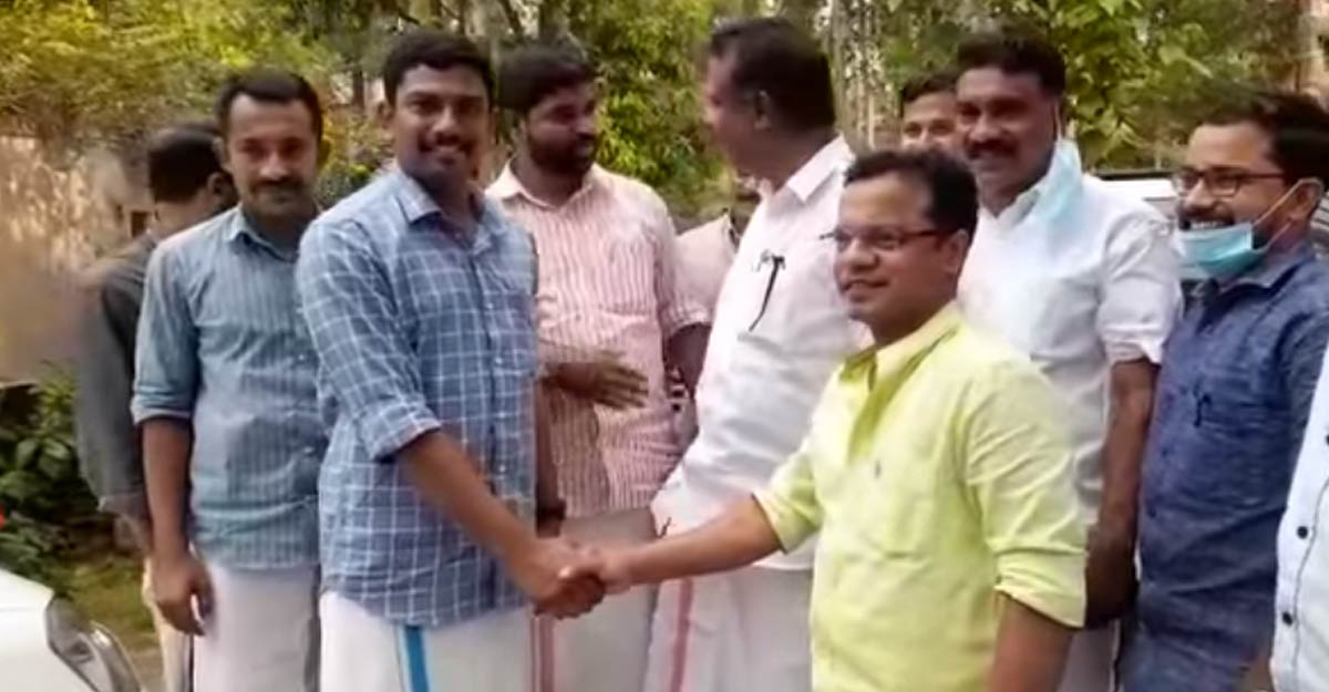 പ്രചാരണത്തിനിടെ എതിരാളിയെ കണ്ടുമുട്ടിയ ധർമജന്‍; വിഡിയോ | Dharmajan Congress