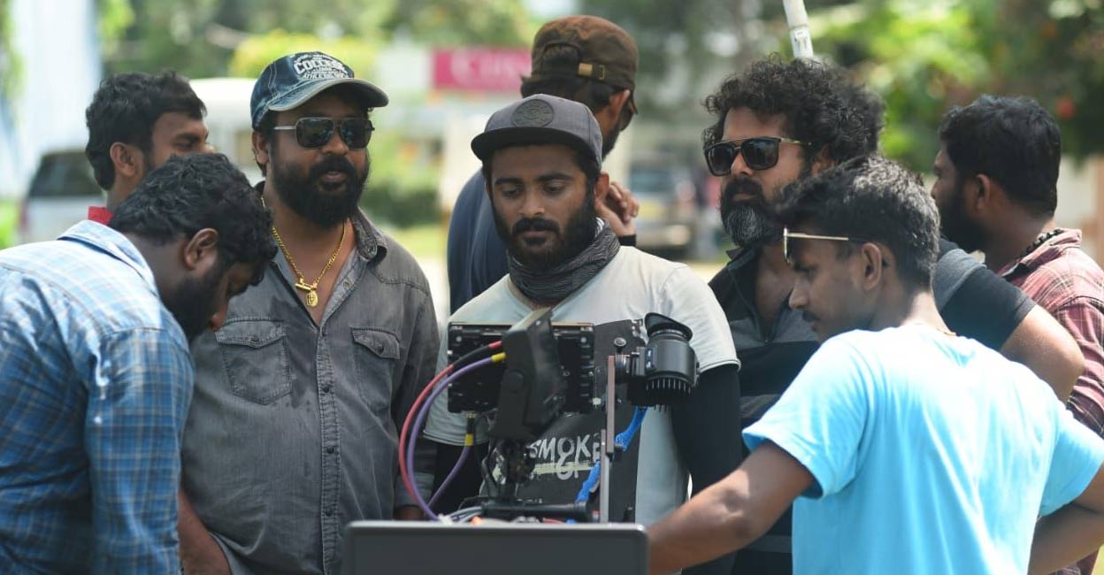 ജൂൺ കണ്ട് ദിലീപേട്ടൻ വിളിച്ചു, തട്ടാശ്ശേരി കൂട്ടത്തിലെത്തി: ജിതി ...