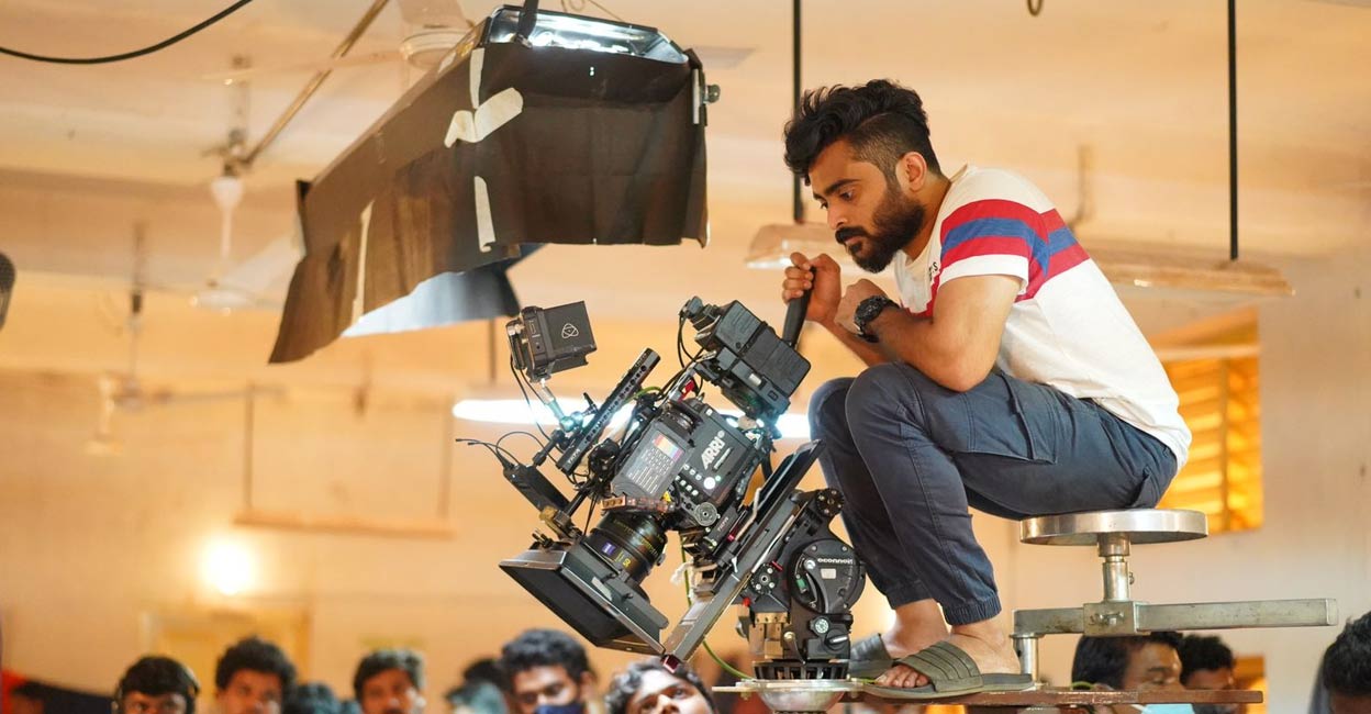 ജൂൺ കണ്ട് ദിലീപേട്ടൻ വിളിച്ചു, തട്ടാശ്ശേരി കൂട്ടത്തിലെത്തി: ജിതി ...