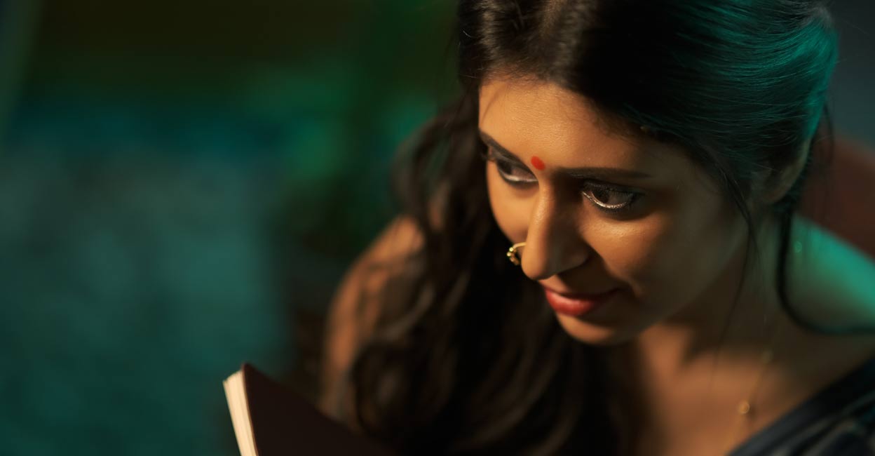 സാരിയഴകിൽ നേഹ റോസ്; ഫോട്ടോഷൂട്ട് ചിത്രങ്ങൾ | Neha Rose Photoshoot