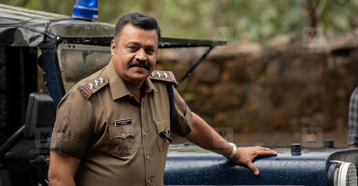 പത്തു വർഷത്തെ ഇടവേള; ജോഷിയുടെ ‘പാപ്പനി’ൽ കാക്കിയണിഞ്ഞ് സുരേഷ് ഗോപി ...