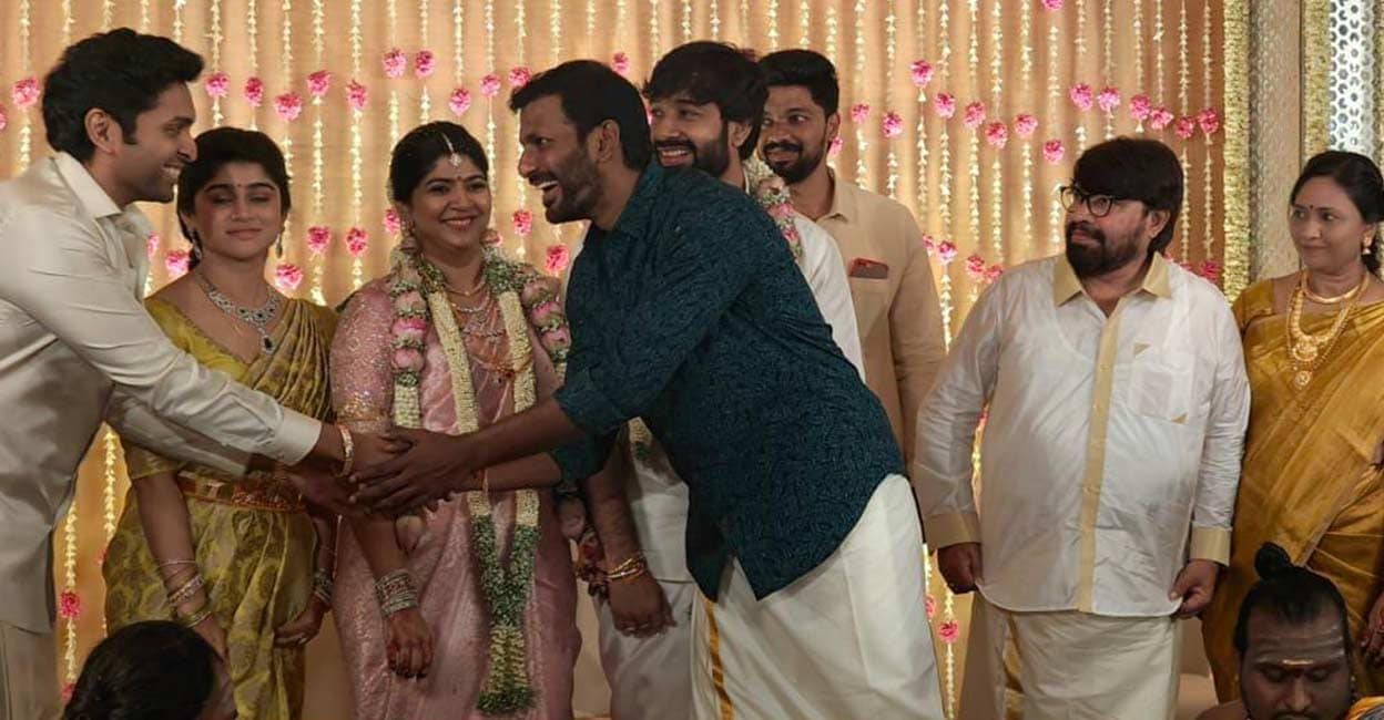 ആദിക് രവിചന്ദ്രൻ വിവാഹിതനായി; വധു പ്രഭുവിന്റെ മകൾ ഐശ്വര്യ | Adhik ...