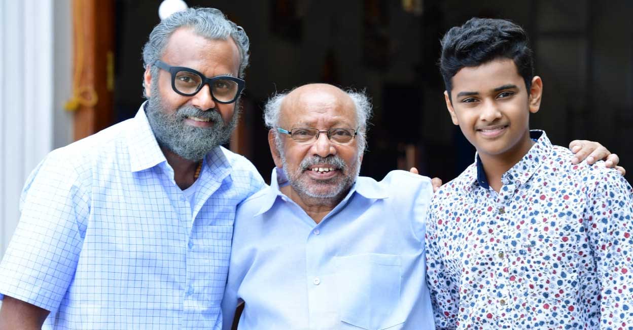 വള്ളിച്ചെരുപ്പ് 22 ന് തിയറ്ററുകളിൽ | Vallicherupp Movie