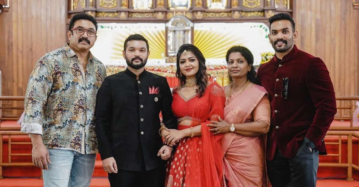 മകന്റെ പിറന്നാൾ ദിനത്തിൽ സകുടുംബം ബാബുരാജ്; ചിത്രം വൈറൽ | Baburaj Daughter