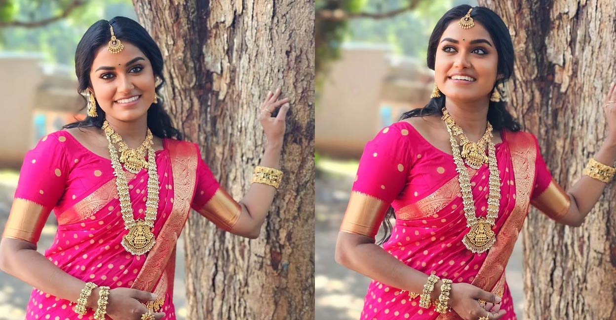 വെളുത്ത ഒരാൾ കറുത്ത കഥാപാത്രം ചെയ്യുന്നതിൽ എന്താണ് തെറ്റ്: ഹരിത ജി. നായർ അഭിമുഖം | Haritha G ...