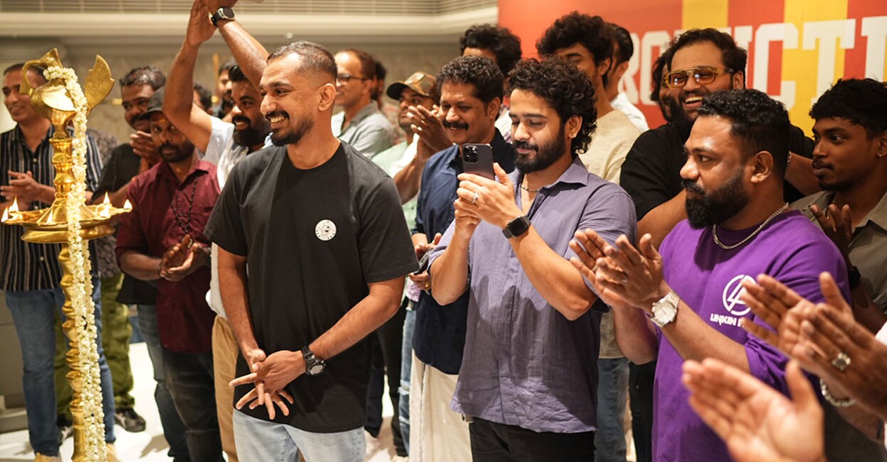 നസ്‌ലിൻ ഇനി ബോക്സർ; ഖാലിദ് റഹ്മാൻ ചിത്രത്തിനു തുടക്കം | Khalid Rahman Next