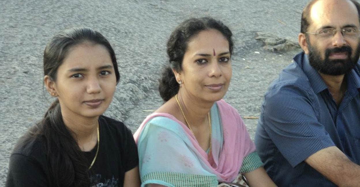 ഉർവശിക്കൊപ്പം മത്സരിച്ച് ജേതാവായ ‘പുതുമുഖ’ നടി; ബീന ടീച്ചർക്ക് ...