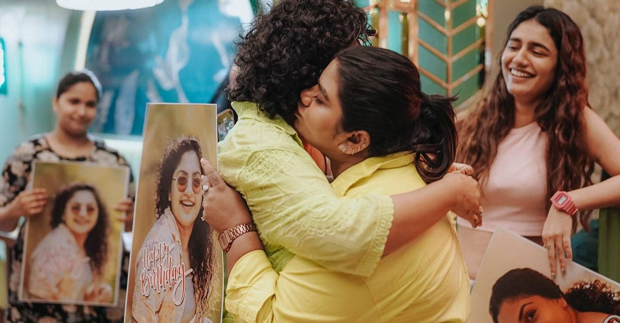 പ്രിയ വാരിയരുമായി ഒരു പ്രശ്നവുമില്ല, സ്റ്റെഫി ഞാനാണെന്ന് പലർക്കും ...