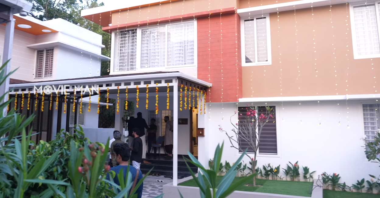 ‘അനുശ്രീ നായർ, എന്റെ വീട്’; ഗൃഹപ്രവേശത്തിനു വമ്പൻ താരനിര | Anusree New Home