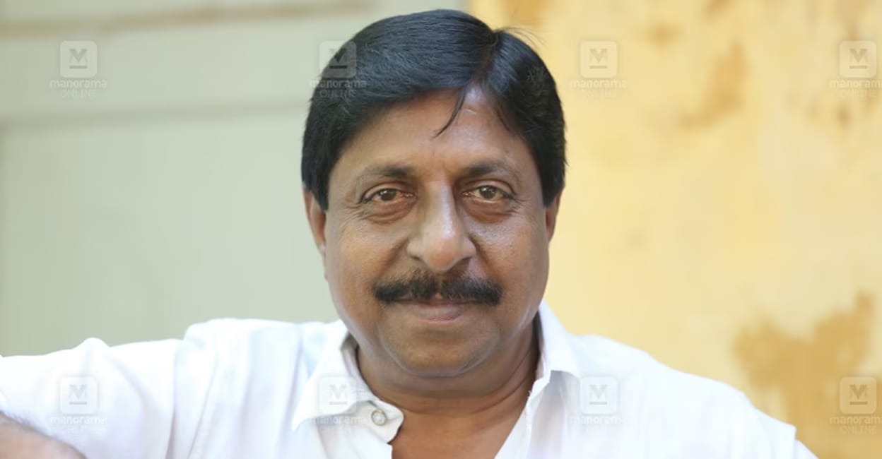 കേരളത്തിലെ ആദ്യ ‘ഹരിത ഗൃഹം’ നിർമിച്ച, ഡ്രൈവർക്ക് വീടു വച്ച് കൊടുത്ത ...