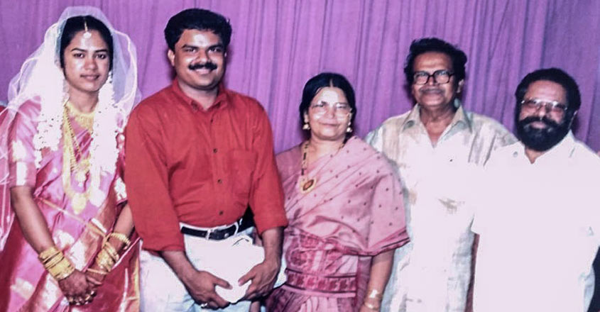 കസ്തൂരിമണമുള്ള പാട്ട്, പൗർണമിച്ചന്ദ്രിക പോലെ പടർന്ന സ്നേഹം |Arjunan Master