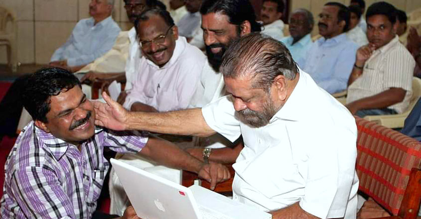 കസ്തൂരിമണമുള്ള പാട്ട്, പൗർണമിച്ചന്ദ്രിക പോലെ പടർന്ന സ്നേഹം |Arjunan Master