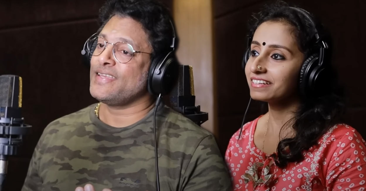 ദേവരാജൻ മാസ്റ്റർക്ക് ആദരം; ആസ്വാദകമനസ്സുകളെ തൊട്ട് ‘ദേവാമൃതം’, വിഡിയോ ...