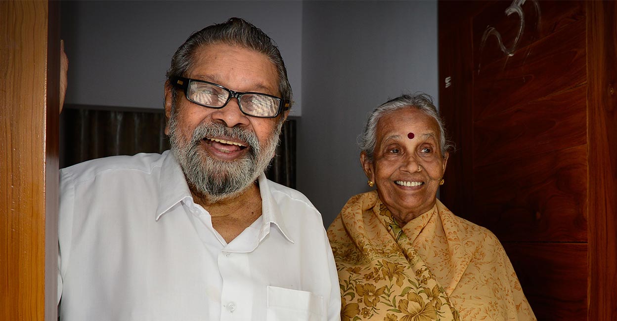 പാട്ടിന്റെ കസ്തൂരി ഗന്ധം മാഞ്ഞുപോയിട്ട് 4 വർഷം; ഓർമകളിൽ അർജുനൻ മാസ്റ്റ ...