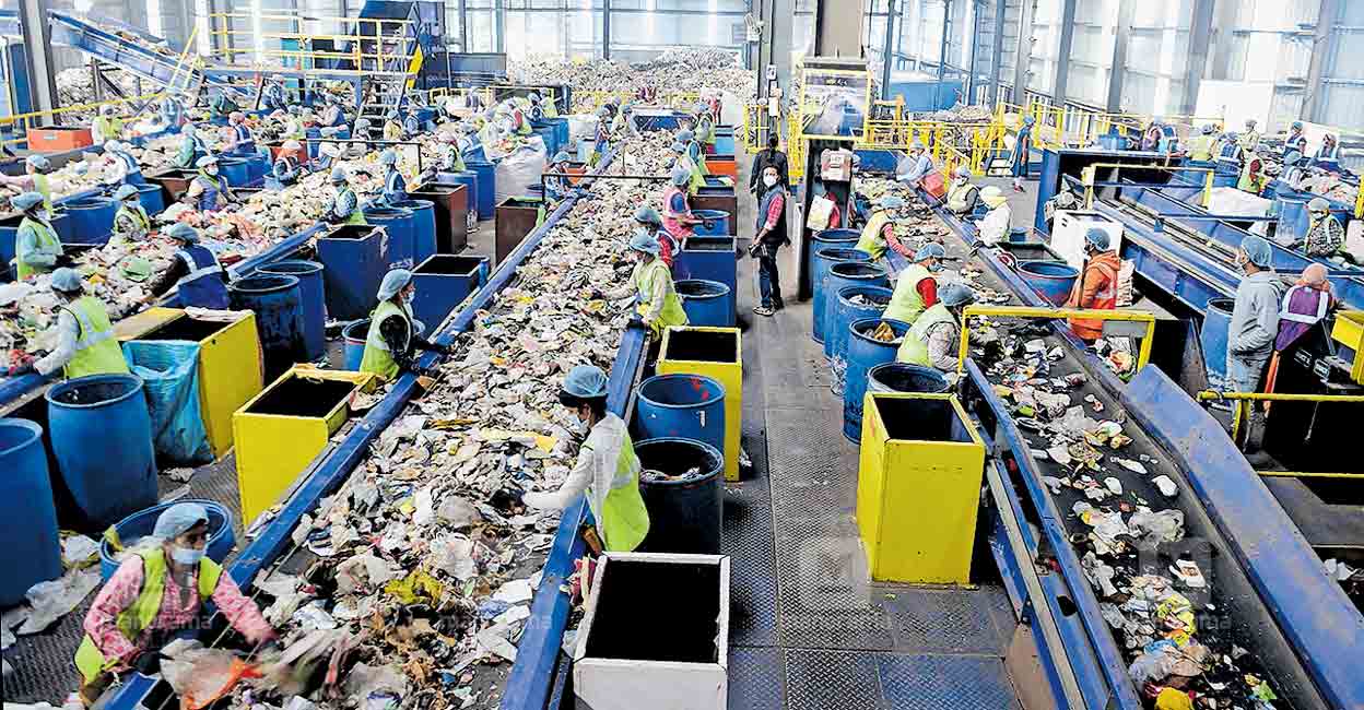 ഇൻഡോറിനു തിളക്കമായ് വൃത്തിയെന്ന നന്മ | Indore | Waste Disposal ...