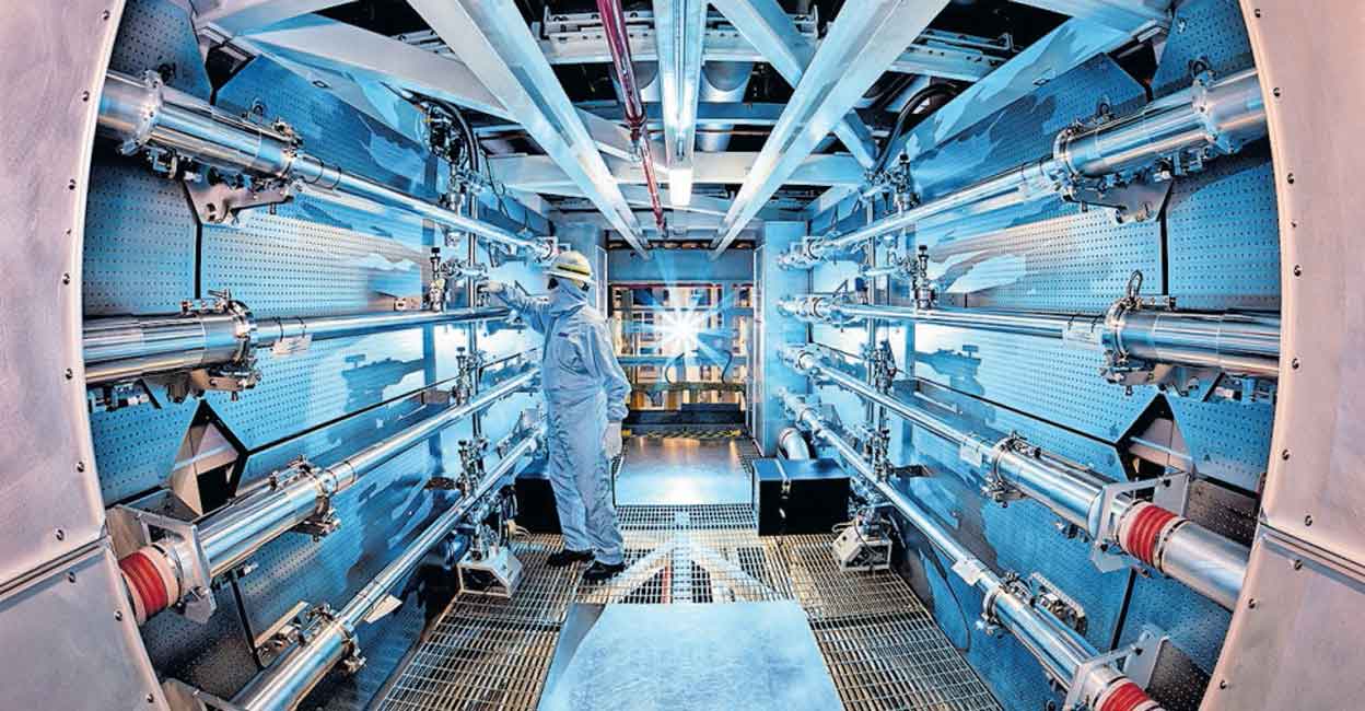 ഫ്യൂഷൻ: കടമ്പ ഇനിയുമേറെ- Fusion technology to achieve more | Manorama ...