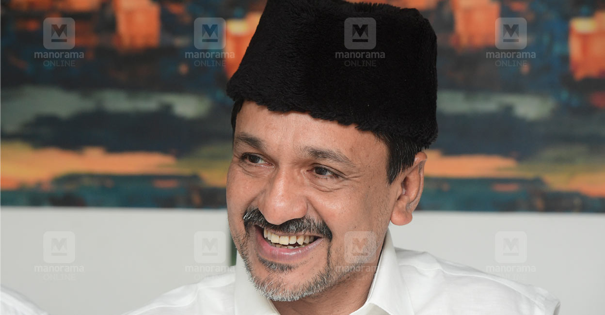 ഇത് മതമൈത്രിയുടെ നാട് | Panakkad Sadiqali Shihab Thangal | Muslim ...