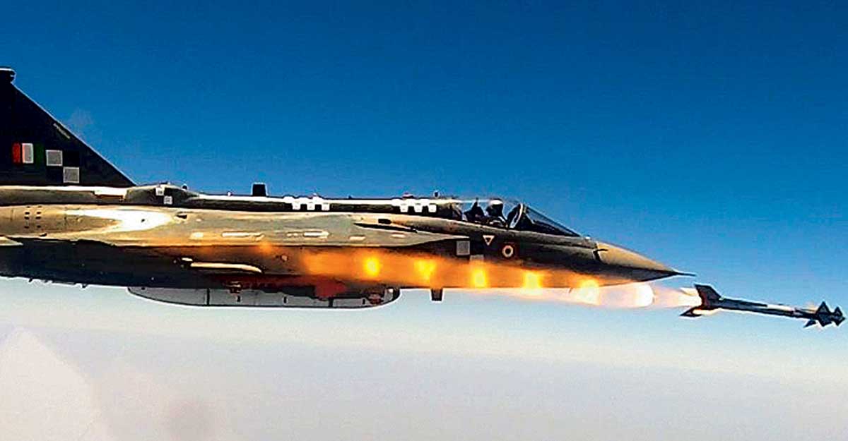 ഇടിമിന്നലായ് പൈഥൺ മിസൈൽ | python missile | Manorama Online