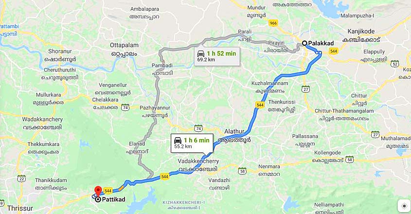 ഗൂഗിൾ മാപ്പ് നോക്കി കാറിൽ വന്നവർ പുഴയിൽ വീണു | Manorama News