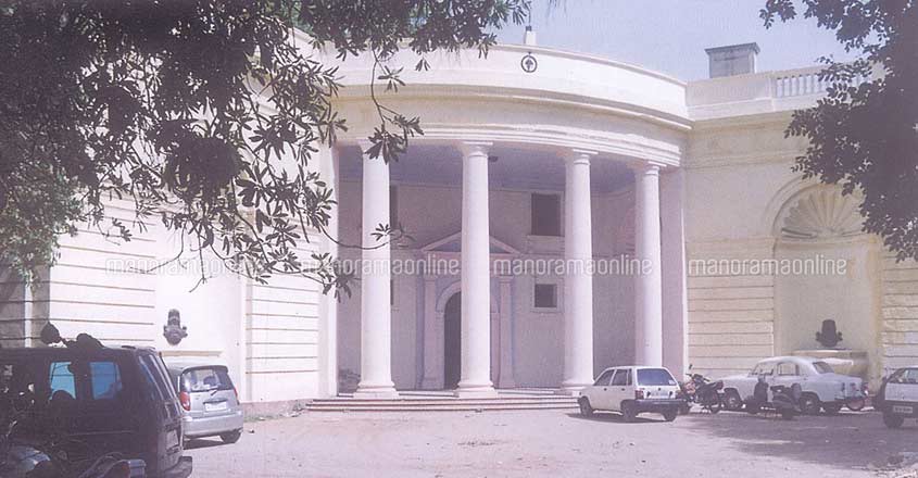 ട്രാവൻകൂർ ഹൗസ് കേരളത്തിന്റെ സ്വത്ത്: സംസ്ഥാന സർക്കാർ - Travancore House ...
