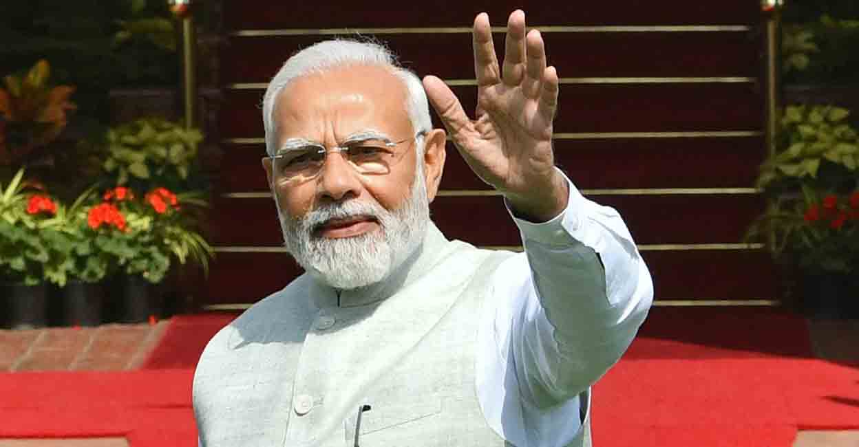 പ്രധാനമന്ത്രി കേരളത്തിൽ; ഇന്ന് റോഡ് ഷോ; നാളെ ഉദ്ഘാടനങ്ങൾ - Prime ...