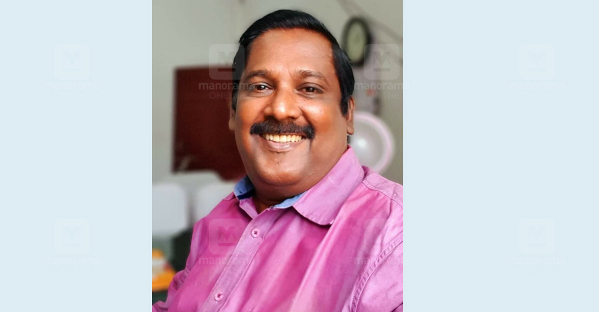 കുടുംബ കോടതി ജഡ്ജി സുരേഷ് കുമാർ പോൾ കുഴഞ്ഞുവീണ് മരിച്ചു | Manorama News