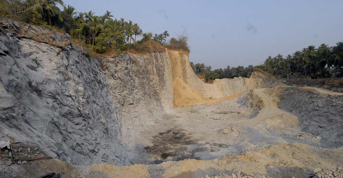 ക്വാറി ദൂരപരിധി 50 മീറ്റർ തന്നെ | Quarry | Manorama News