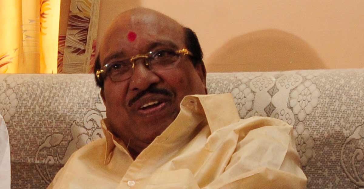 ഷംസീർ മാപ്പ് പറയണമായിരുന്നു: വെള്ളാപ്പള്ളി - AN Shamseer should have ...