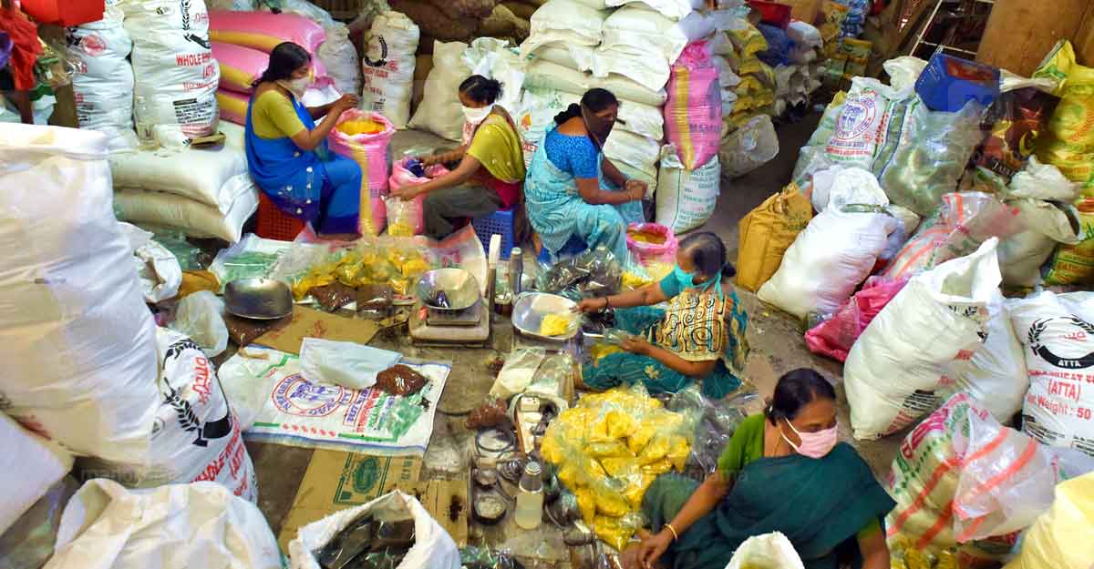 ഈസ്റ്റർ– വിഷു കിറ്റ് വിതരണം ഇന്നു തുടങ്ങിയേക്കും | Easter Vishu kit ...