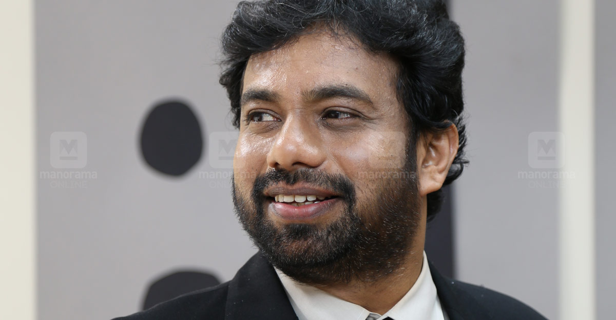 വാക്‌സീന്‍ ചാലഞ്ച്: ലക്ഷം രൂപ നല്‍കി ജോണ്‍ ബ്രിട്ടാസ് എംപി | John ...