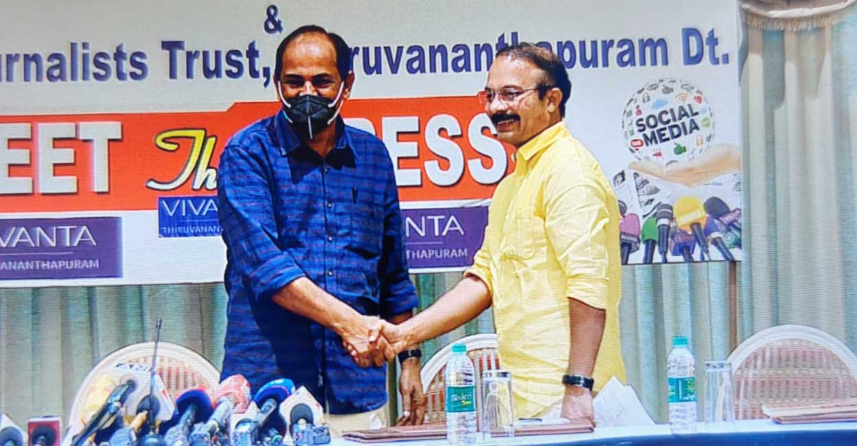 പി. എസ് പ്രശാന്തിന് കൈകൊടുത്ത് മന്ത്രി ജി. ആർ. അനിൽ; 'കൗതുകക്കാഴ്ച'| PS ...