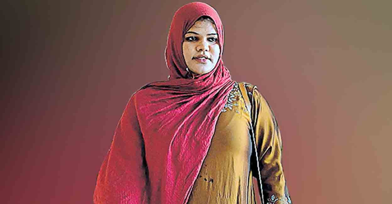 ജീവിക്കാനാവില്ല, ദയാവധത്തിന് അപേക്ഷ നൽകി; മന്ത്രി ഇടപെട്ടു, ട്രാൻസ് ...