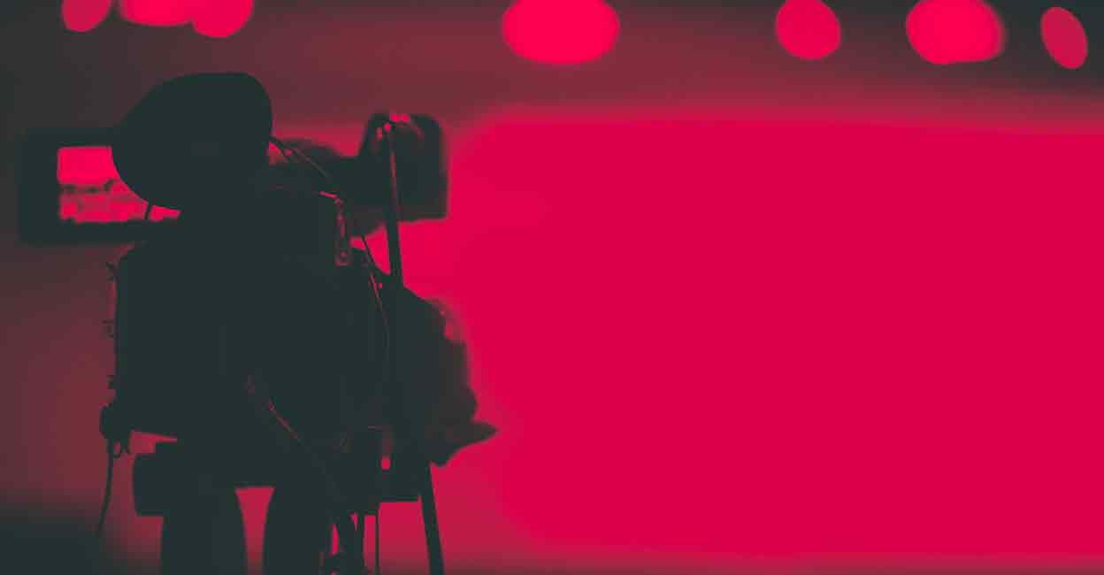 അപമര്യാദയായി പെരുമാറി, വനിതാ നിർമാതാവിന്റെ പരാതിയിൽ ആന്റോ ജോസഫ് ...